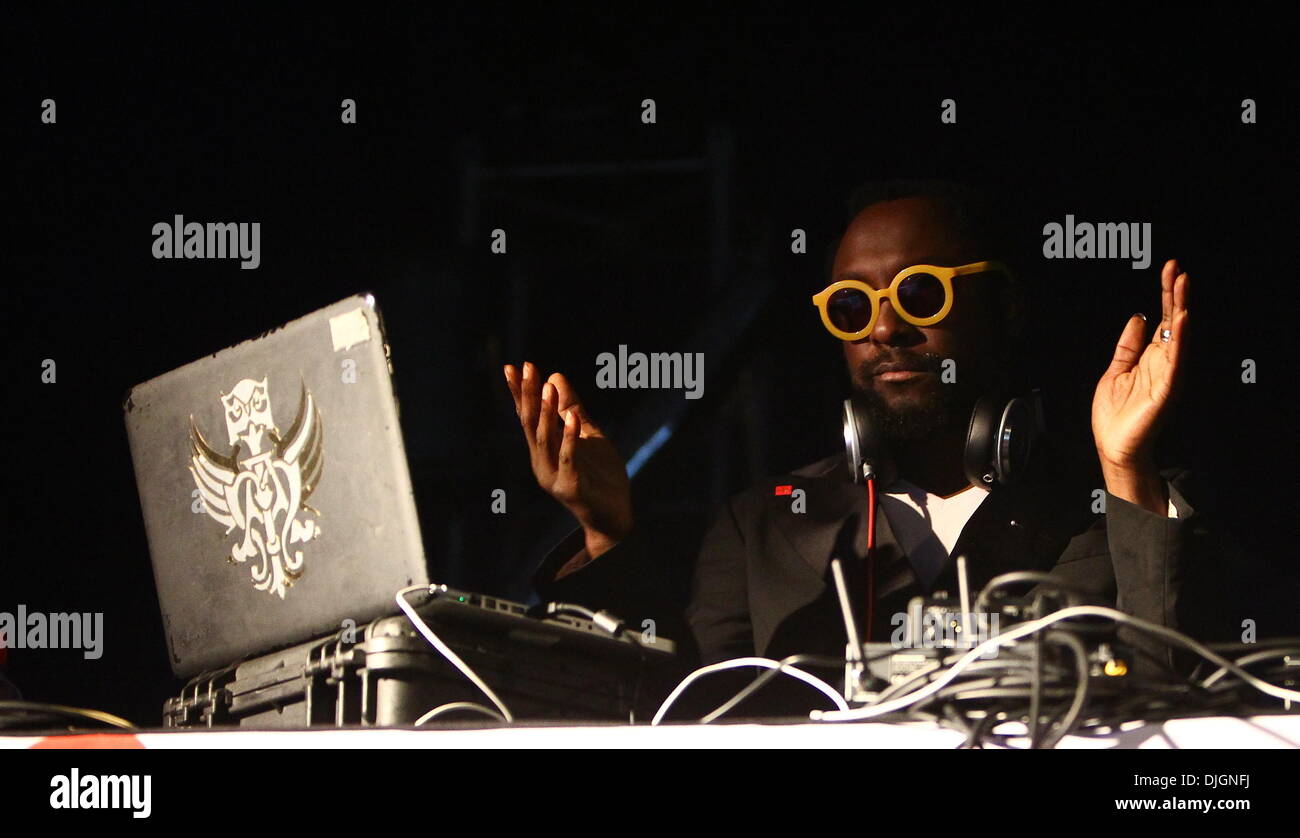 Will I Am Aka William James Adams High Resolution Stock Photography and ...
