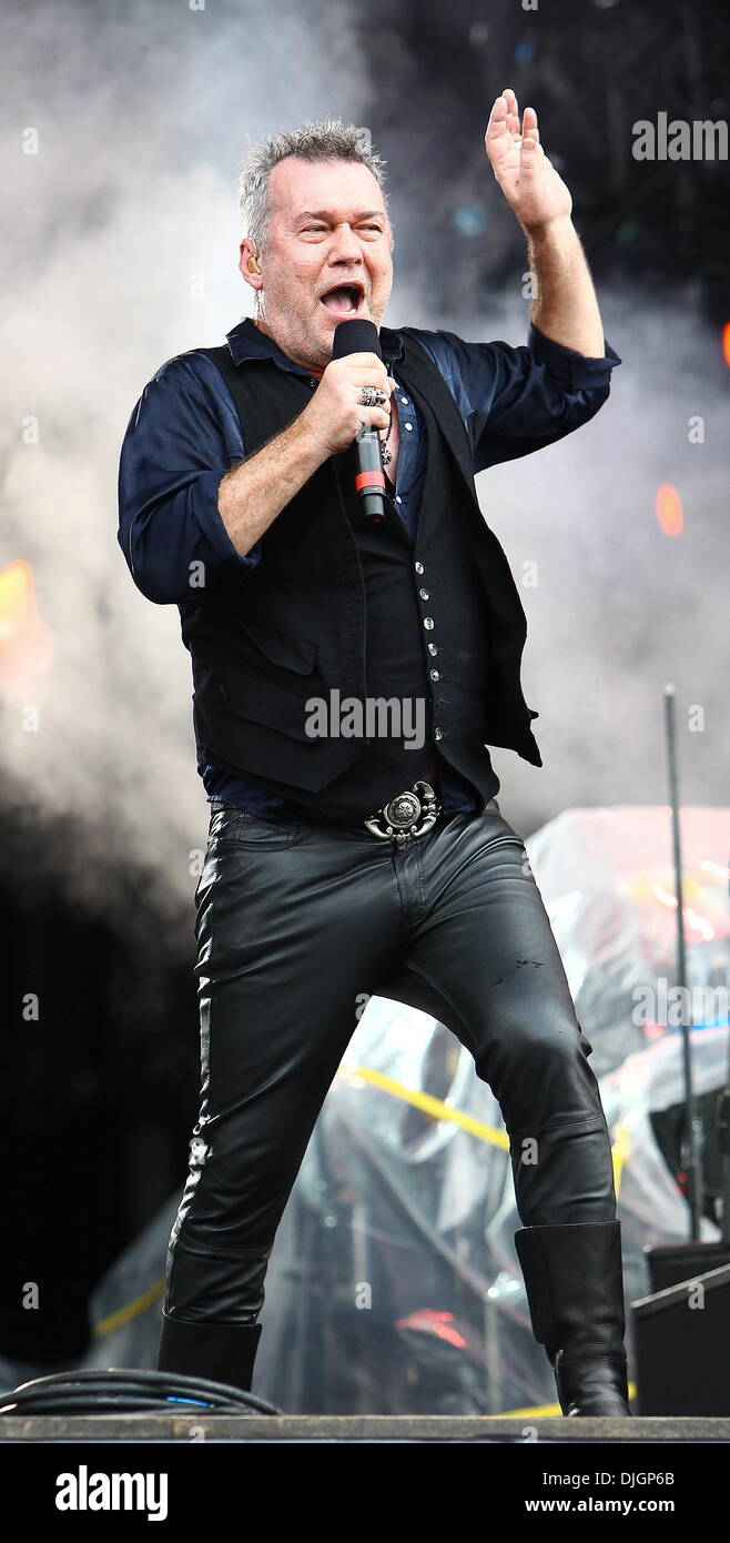 Jimmy barnes and cold chisel hi-res stock photography and images - Alamy