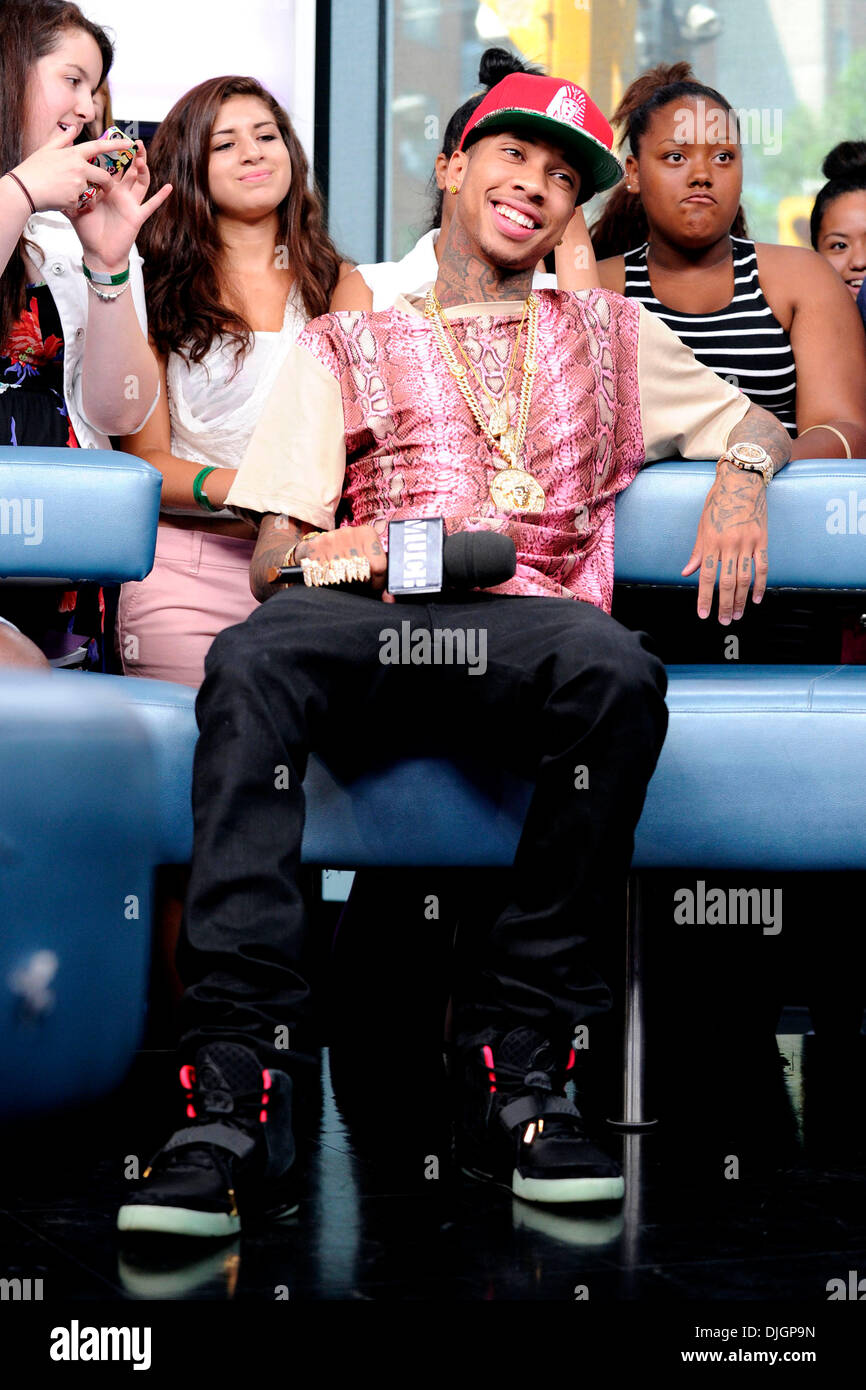 Tyga appearances and performance on MuchMusic's NEW.MUSIC.LIVE. Toronto ...
