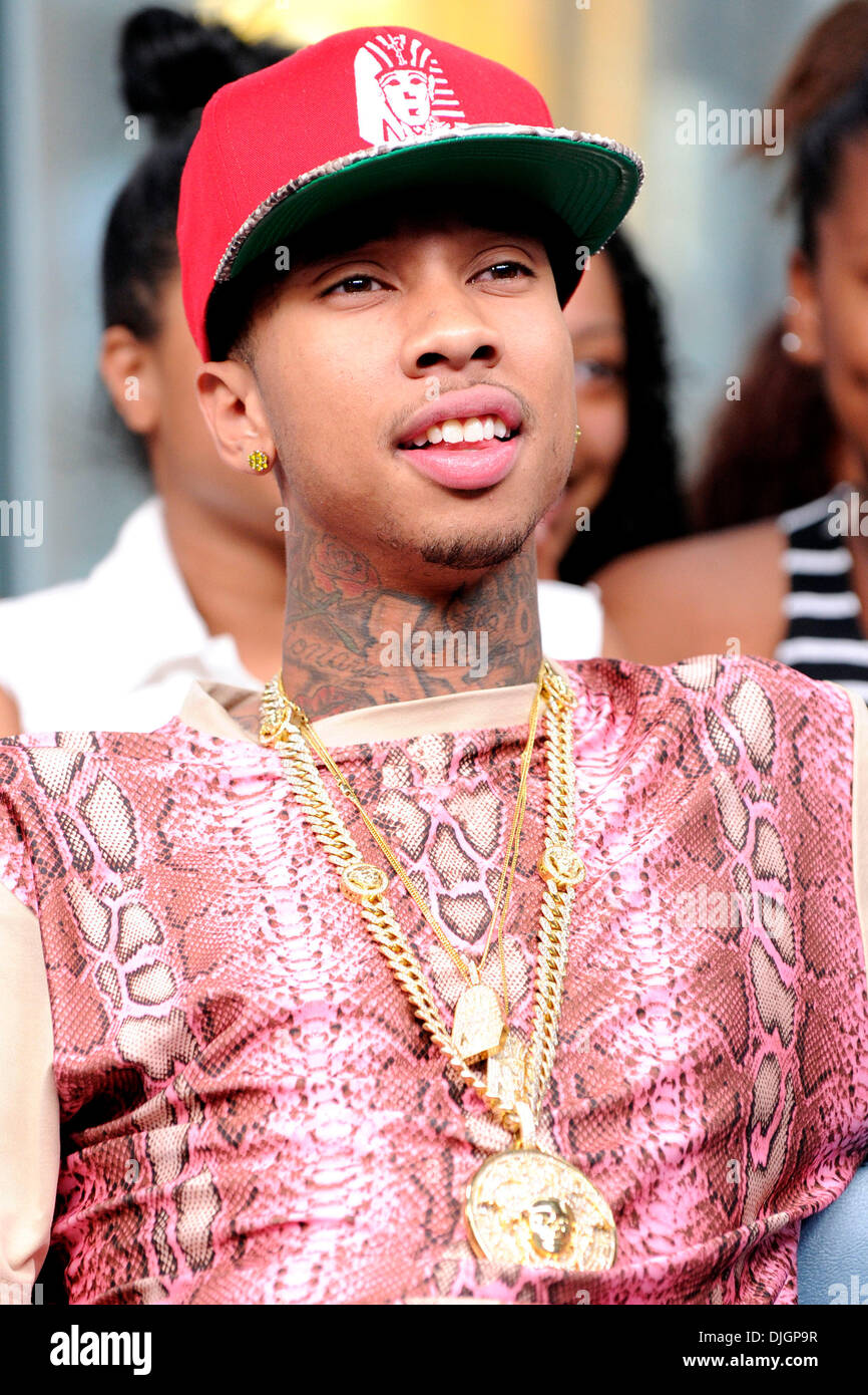 Tyga appearances and performance on MuchMusic's NEW.MUSIC.LIVE. Toronto ...