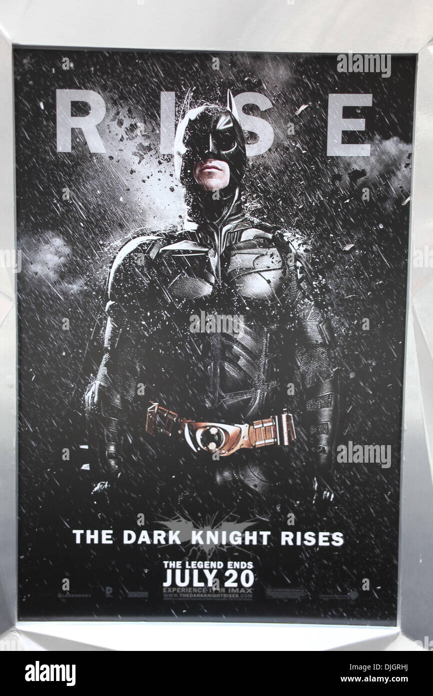 The Dark Knight Rises' New York Premiere at AMC Lincoln Square Theater ...