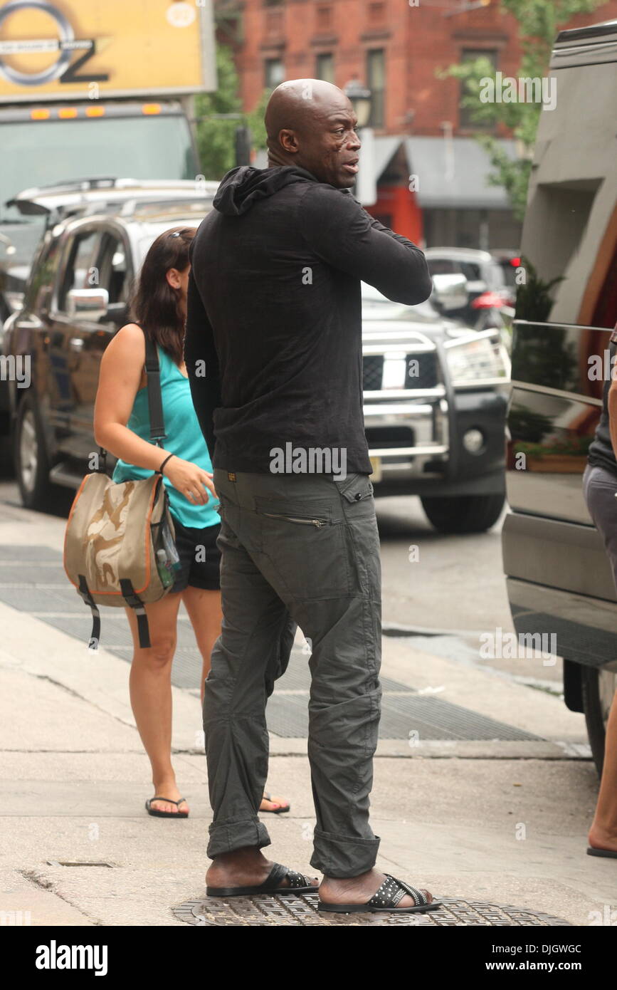 Estranged hi-res stock photography and images - Alamy