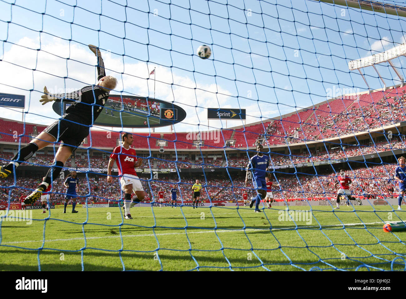 25 July 2010: Kansas City goalkeeper, Jimmy Nielsen (#1) makes a diving ...