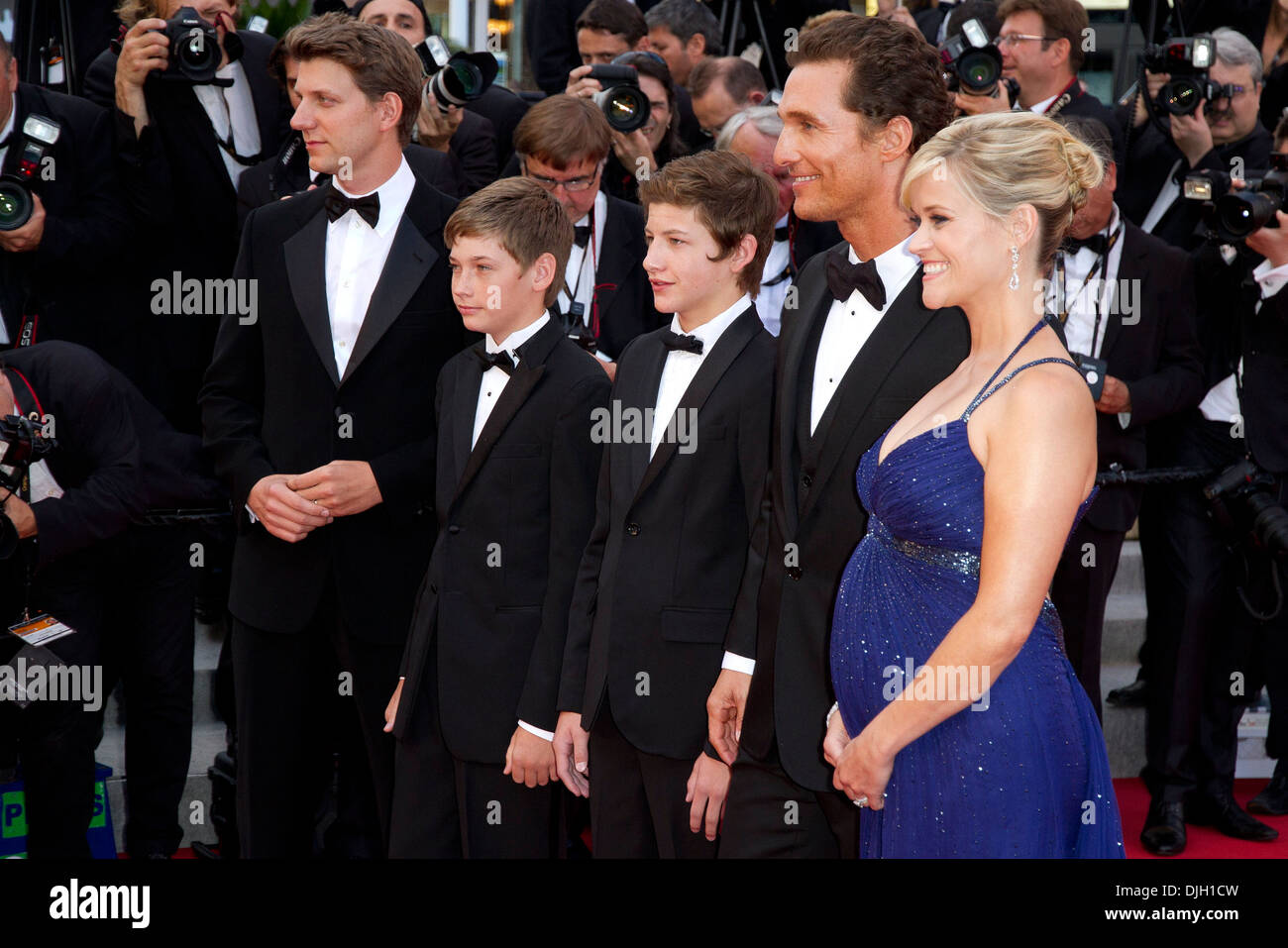 Jeff Nichols Jacob Lofland Tye Sheridan Matthew McConaughey and Reese Witherspoon 'Mud' premiere ...