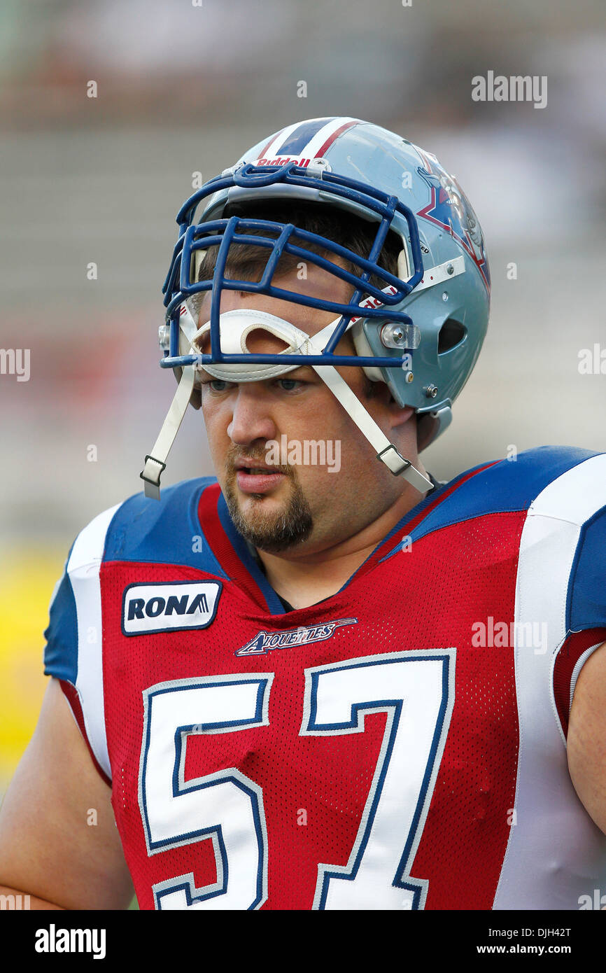 Montreal alouettes guard scott flory hi-res stock photography and ...