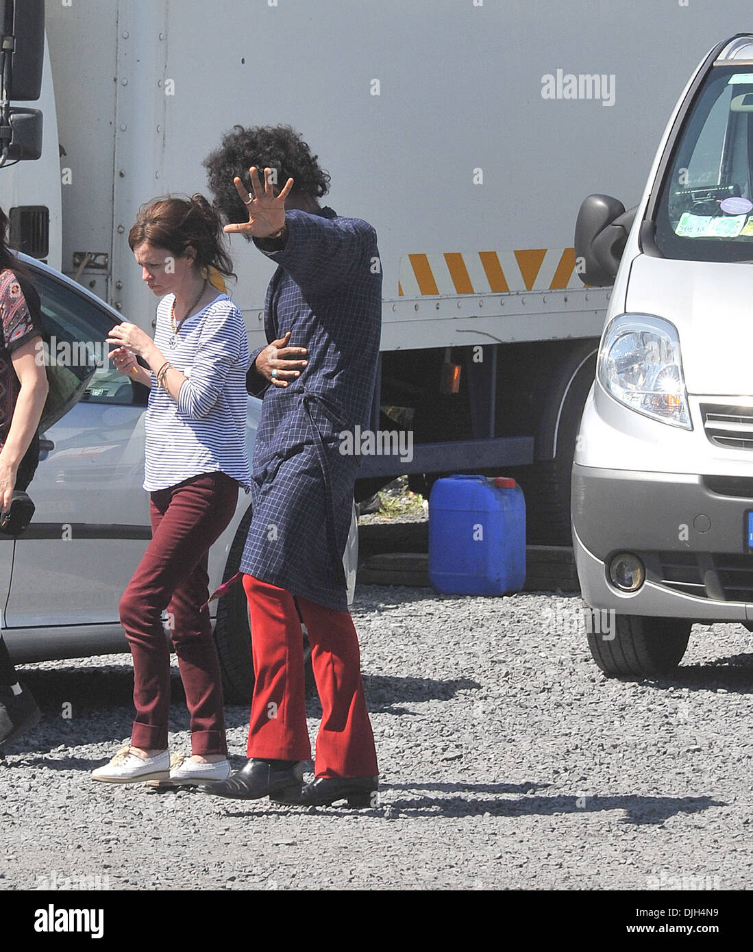 Andre Benjamin aka Andre 3000 portrays Jimi Hendrix on first day of ...