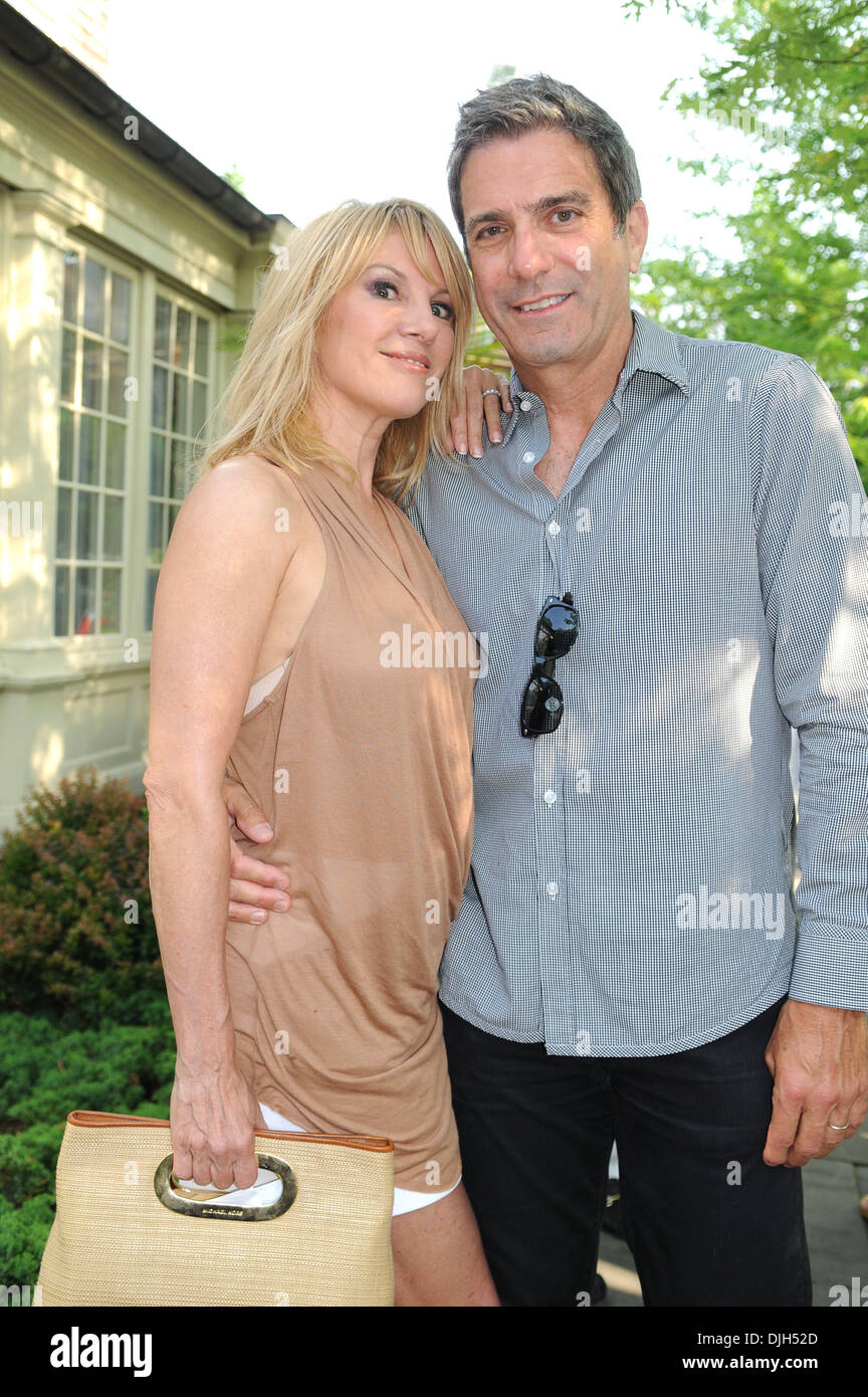 Ramona Singer and Mario Singer Hamptons Magazine celebrates its ...
