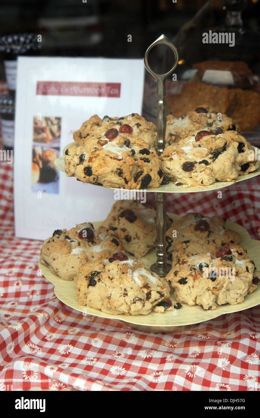 Fruit scones on a cake stand in an English cafe Stock Photo - Alamy