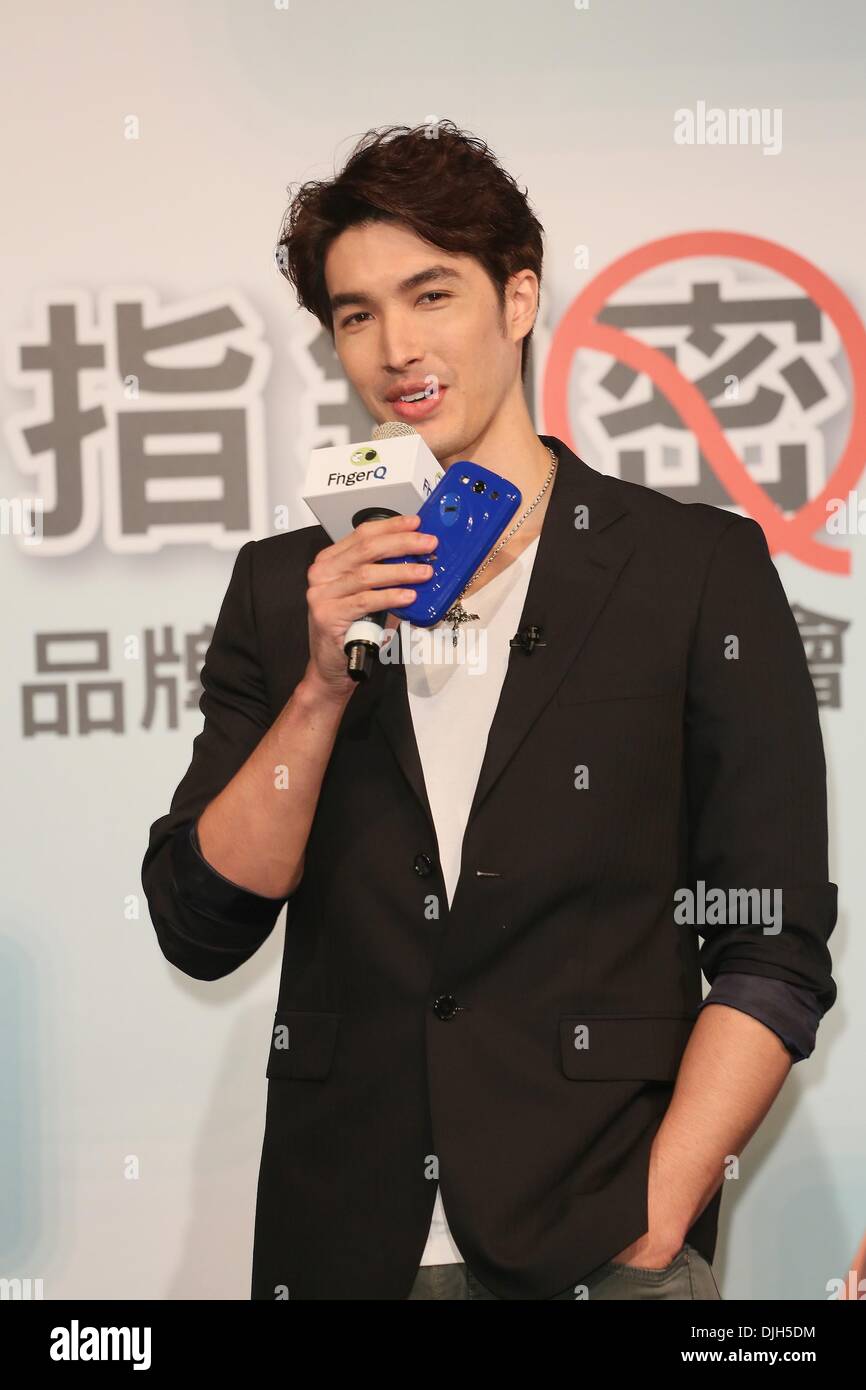 Taipei, China. 27th Nov, 2013. Model Vivian Dawson attends commercial activity in Taipei, China ...