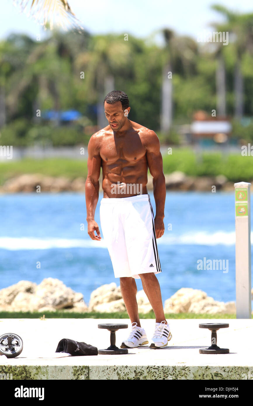 Craig David endures an intense workout on beach in Miami Miami Florida ...