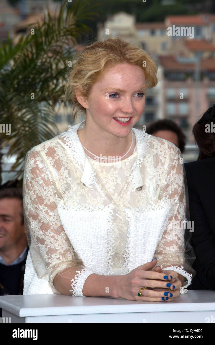 Lily cole child hi-res stock photography and images - Alamy