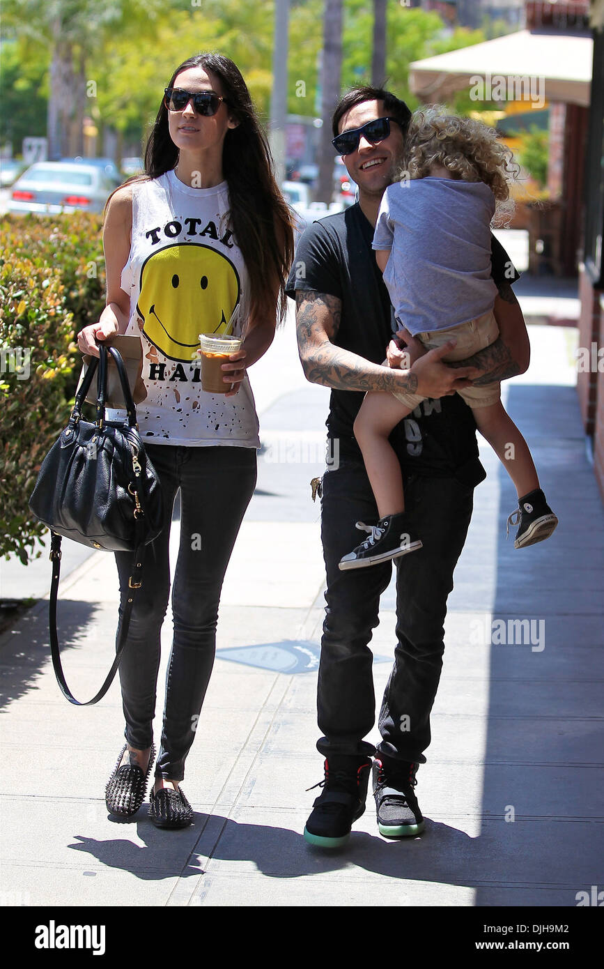 Pete Wentz seen with son Bronx and girlfriend Meagan Camper heading to ...