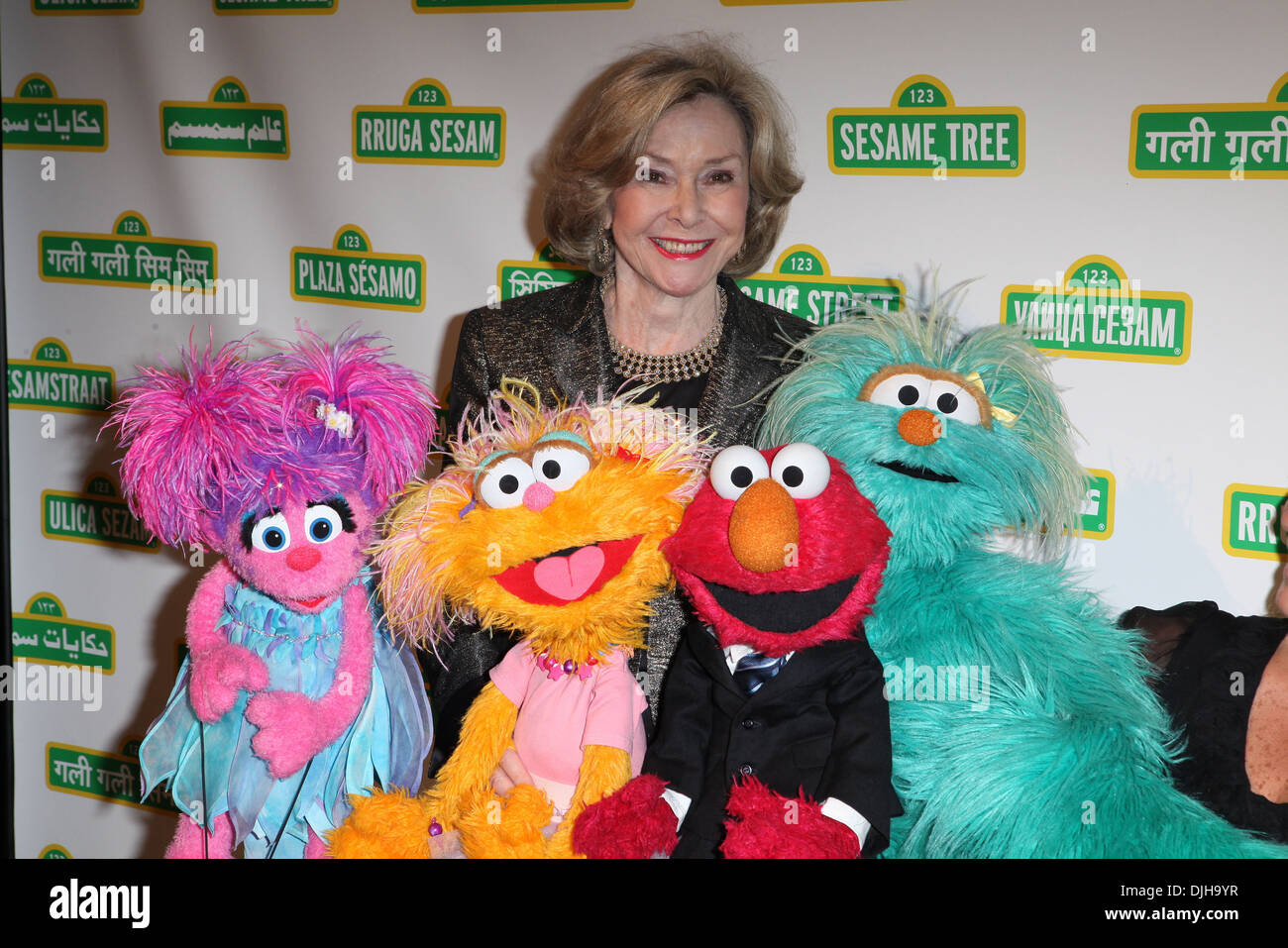 Joan Ganz Cooney Jon Stewart with Elmo and Sesame Street Muppets to ...