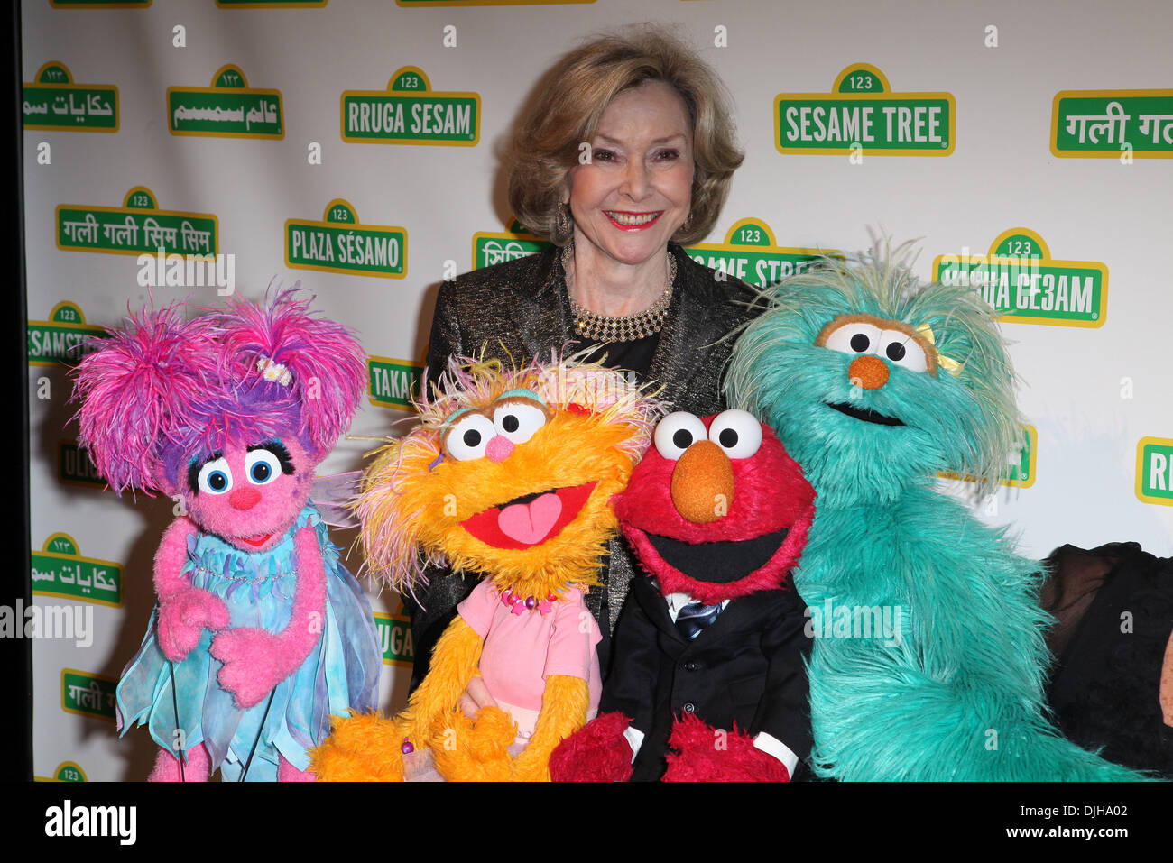Joan Ganz Cooney Jon Stewart with Elmo and Sesame Street Muppets to ...