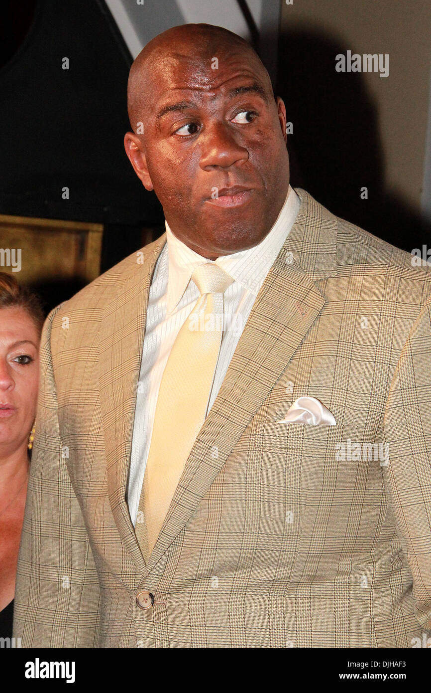 Magic Johnson Celebration of Magic Johnson involvement with LA Dodgers ...