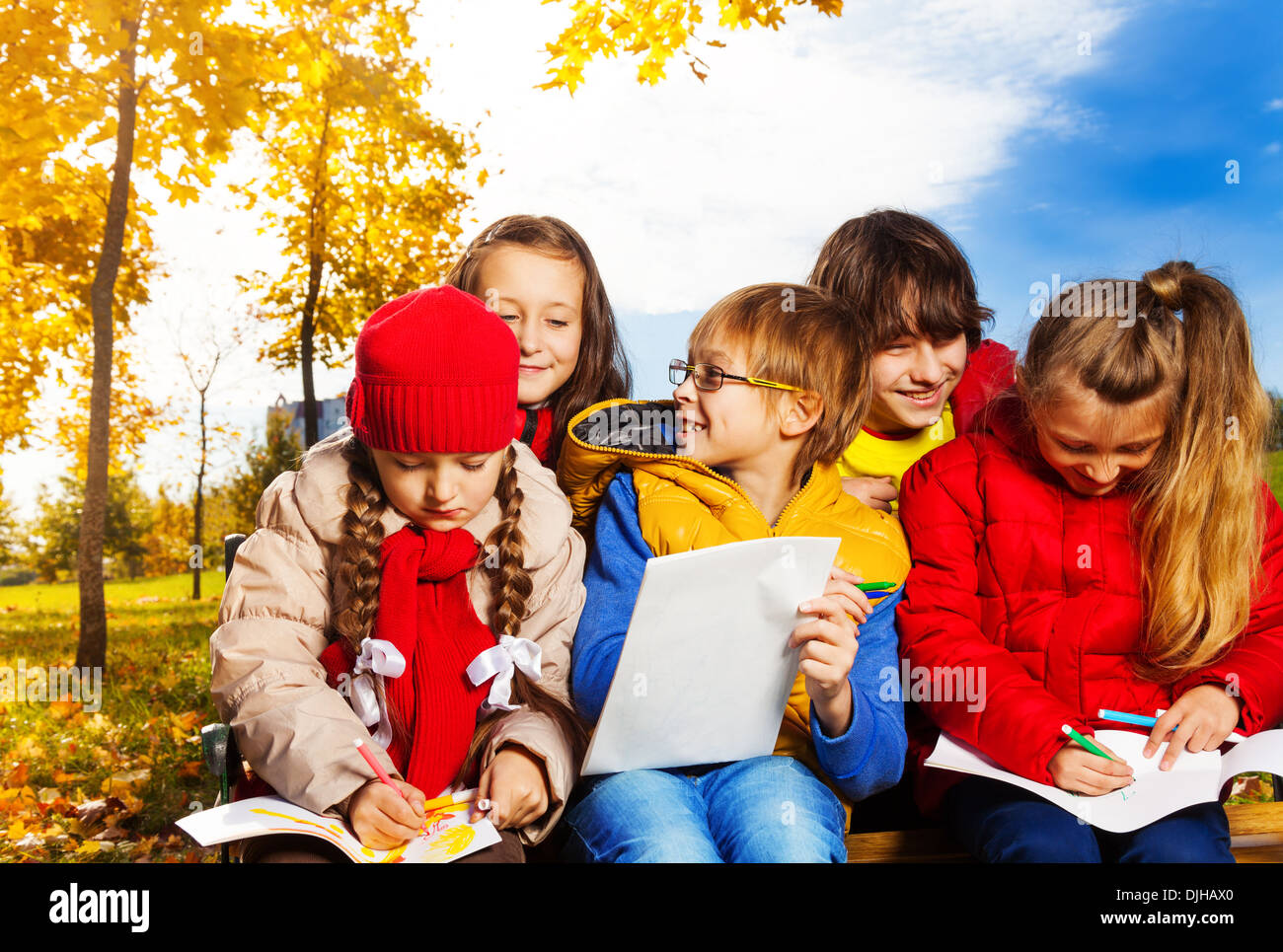 Children group discussing hi-res stock photography and images - Alamy