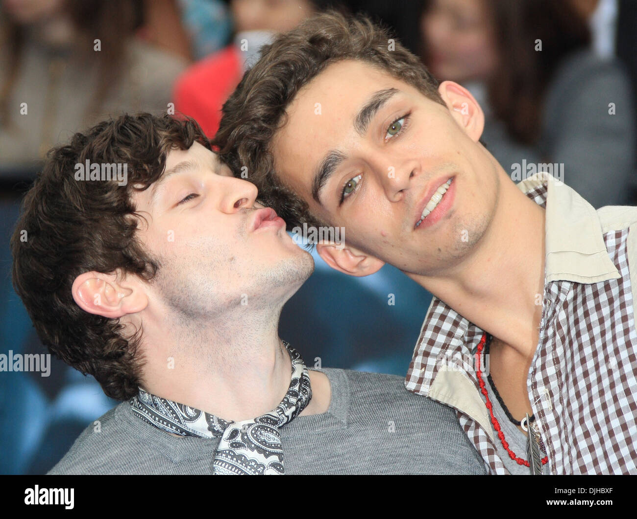 Iwan Rheon Girlfriend 2011