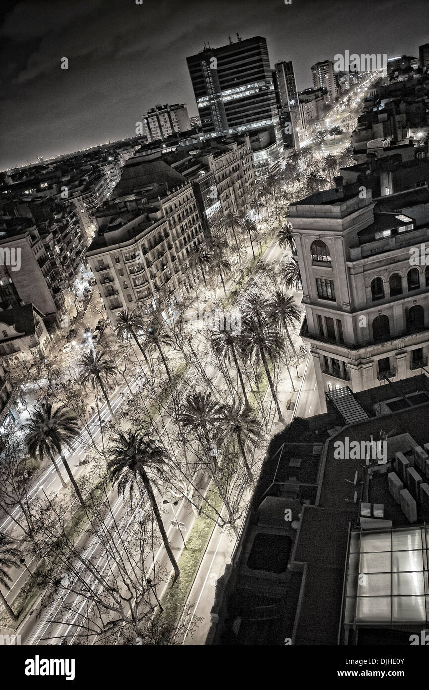 Diagonal street hi-res stock photography and images - Alamy