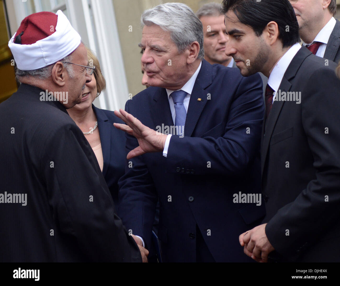 Mahmoud azab hi-res stock photography and images - Alamy