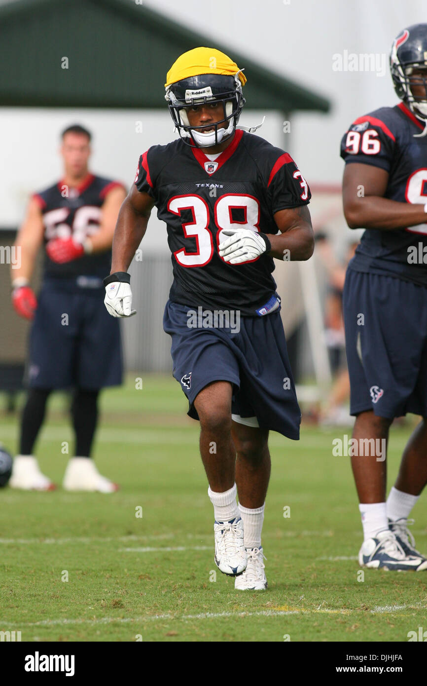 Houston Texans corner back Mark Parson (38) executing some drills. The ...