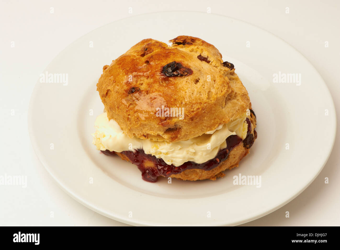 Scone with cream Stock Photo - Alamy
