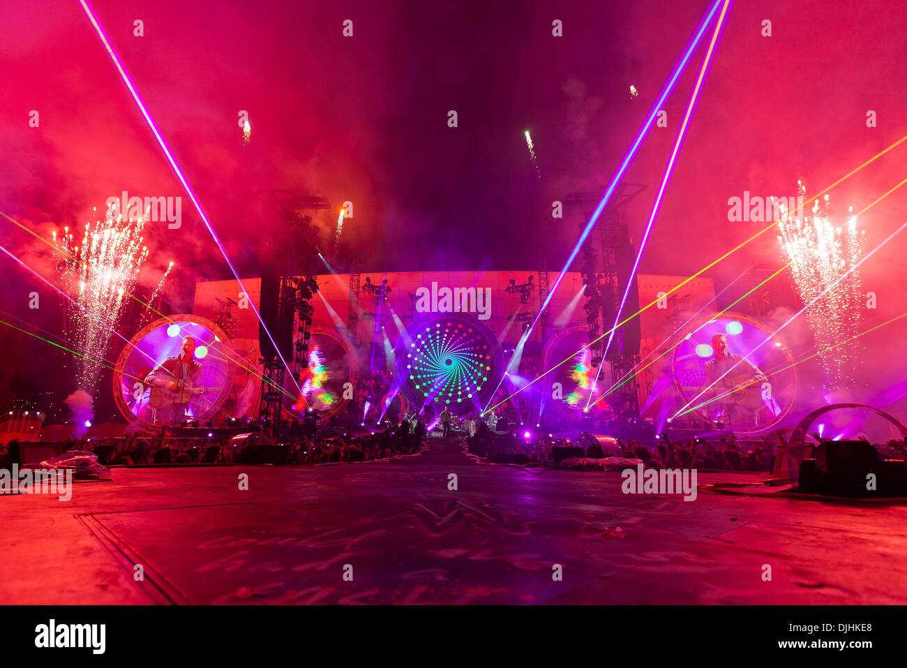 Coldplay Coldplay 2012 Tour featuring Marina and Diamonds and Rita Ora ...