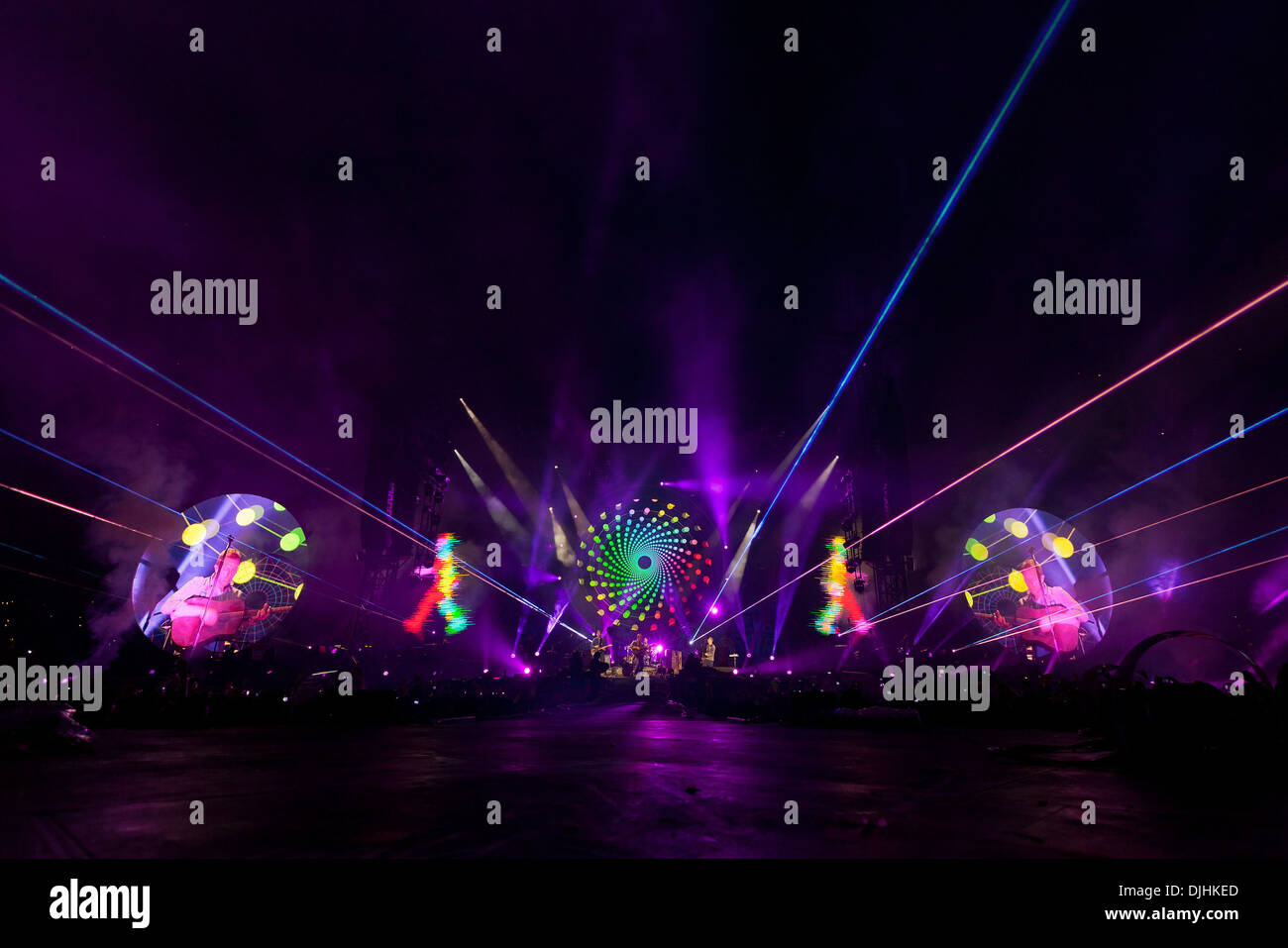 Coldplay Coldplay 2012 Tour featuring Marina and Diamonds and Rita Ora ...