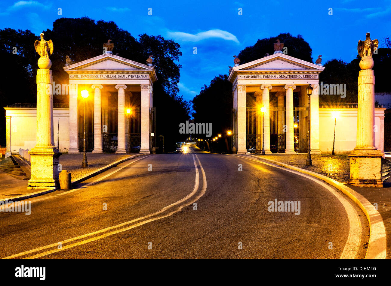 Viale giorgio washington hi-res stock photography and images - Alamy