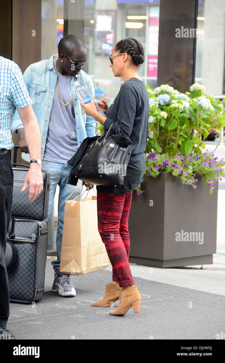 Actress Tracee Ellis Ross and Akon's little brother Bu Thiam exit their ...