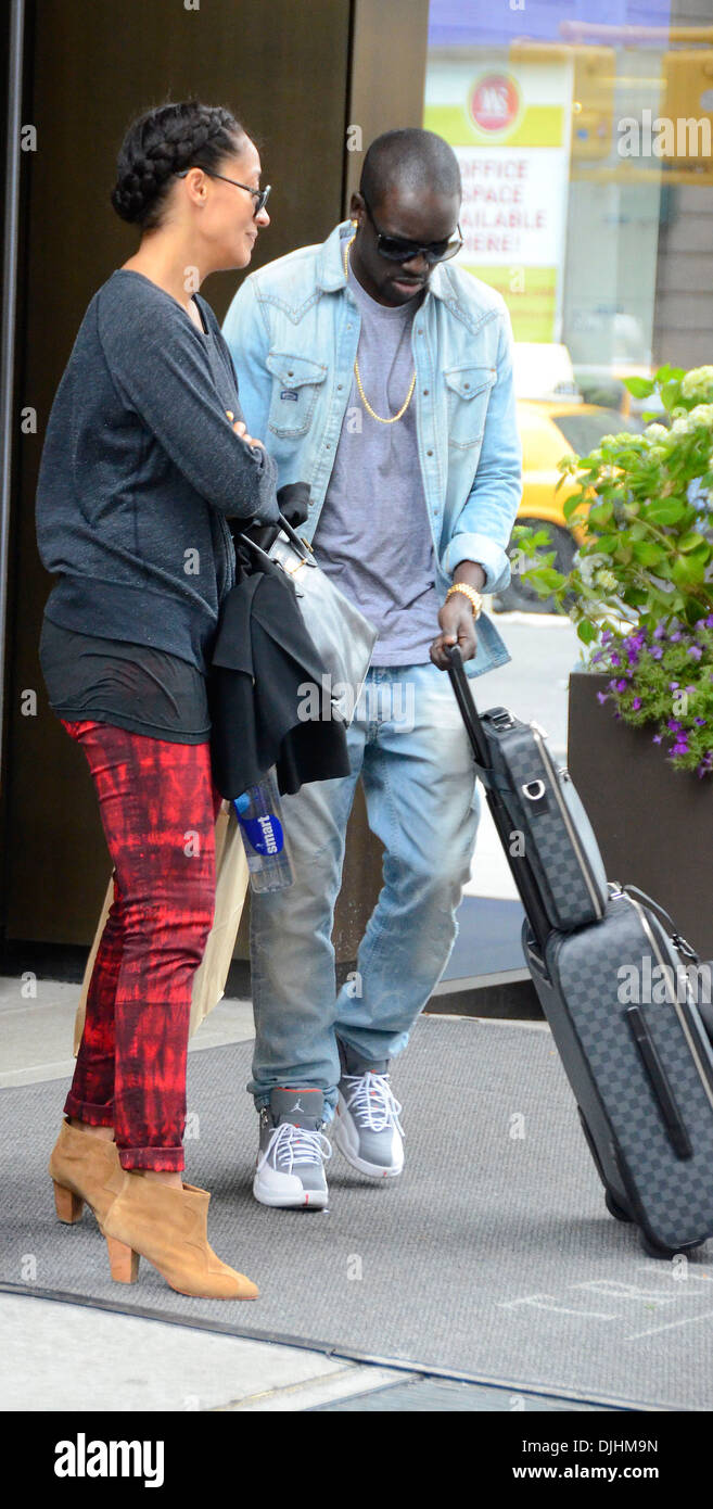 Actress Tracee Ellis Ross and Akon's little brother Bu Thiam exit their ...