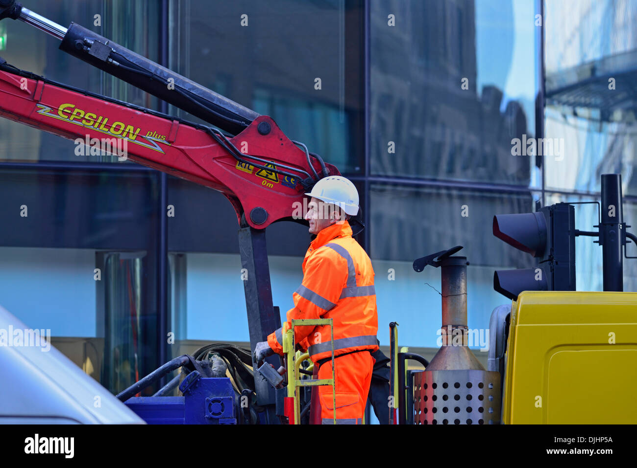 Workman, Ciy of London, United Kingdom Stock Photo - Alamy