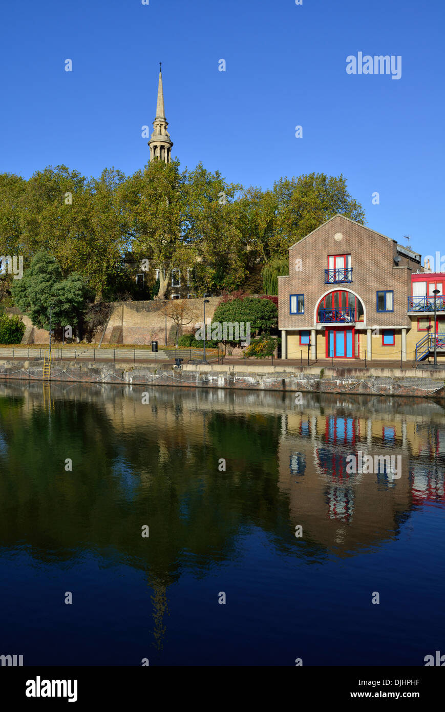 Shadwell houses hi-res stock photography and images - Alamy