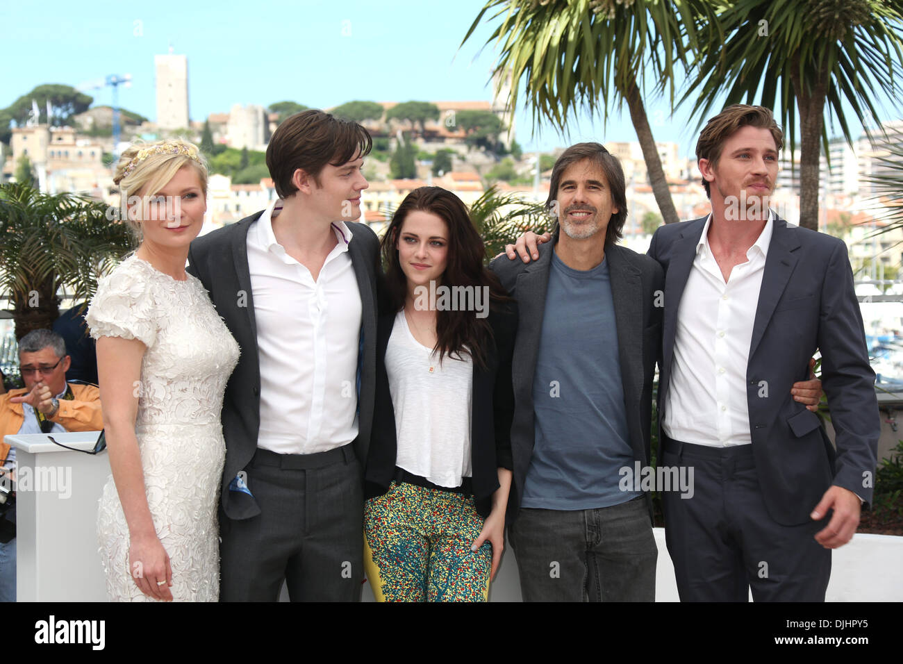 Actors Kirsten Dunst (l-r) Sam Riley Kristen Stewart director Walter ...
