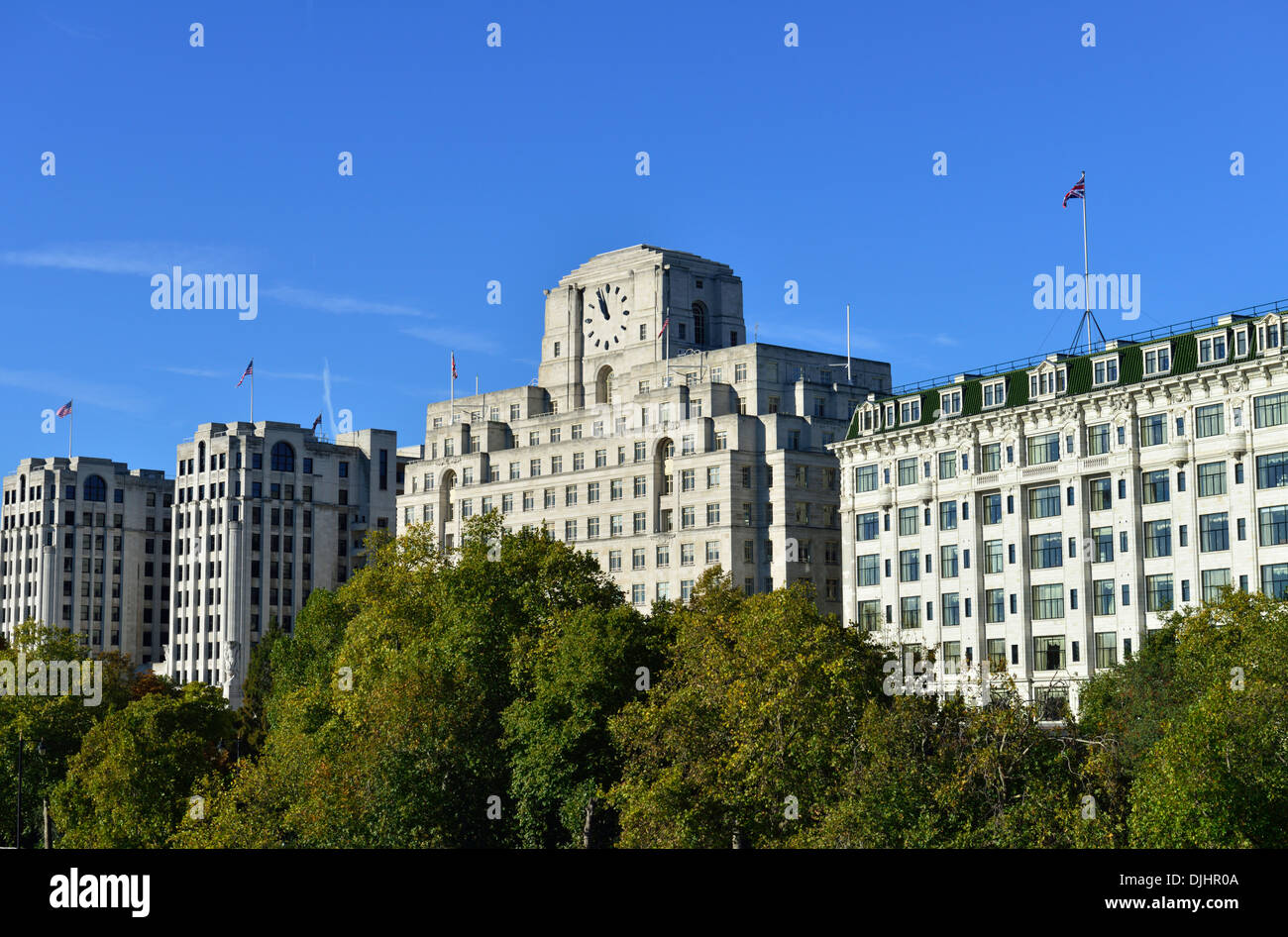 Shell mex house hi-res stock photography and images - Alamy