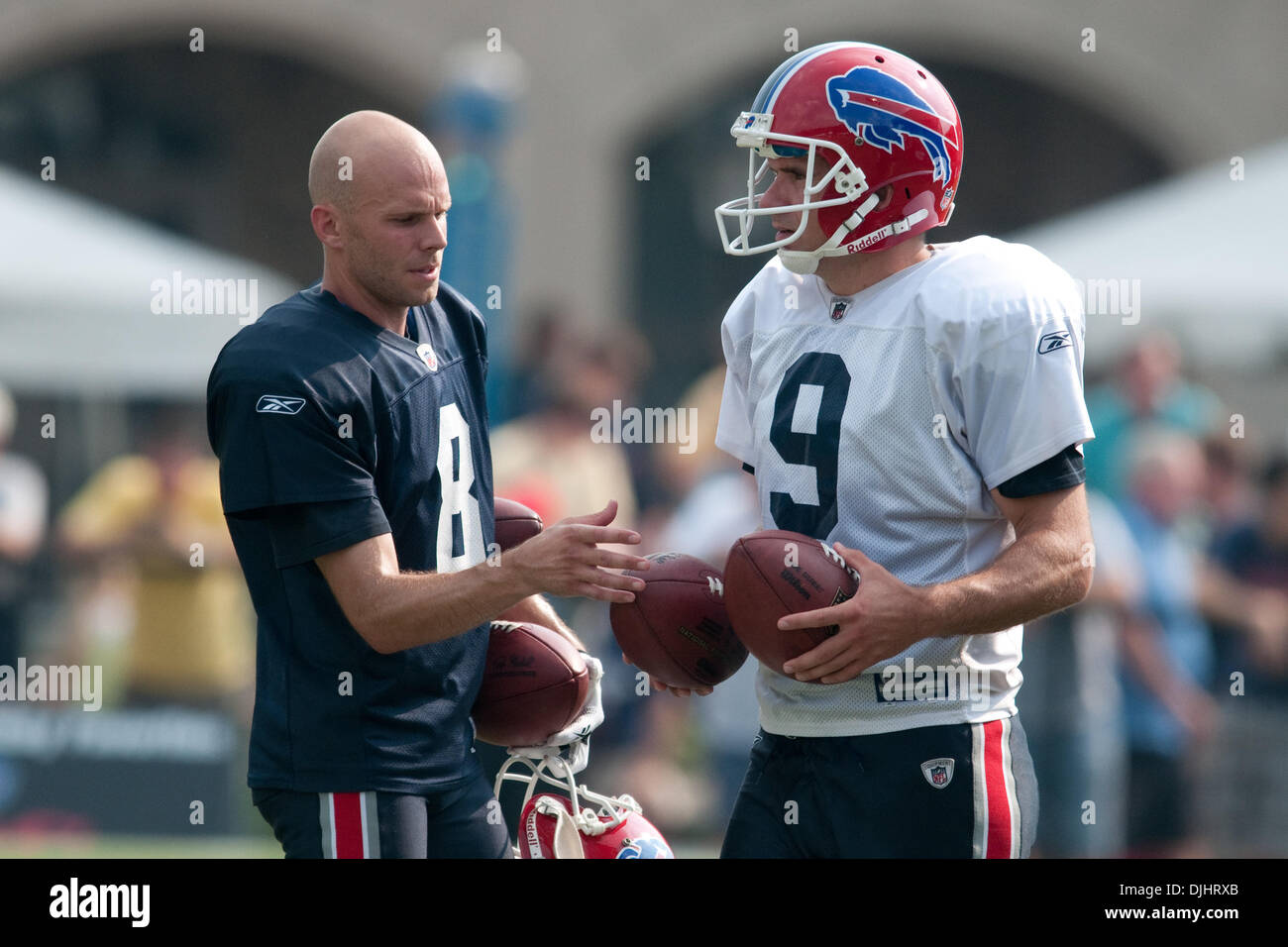 Buffalo bills punter brian moorman hi-res stock photography and images ...