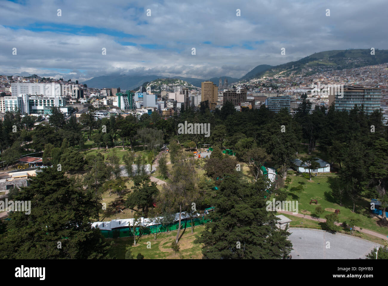 A view quito hi-res stock photography and images - Alamy
