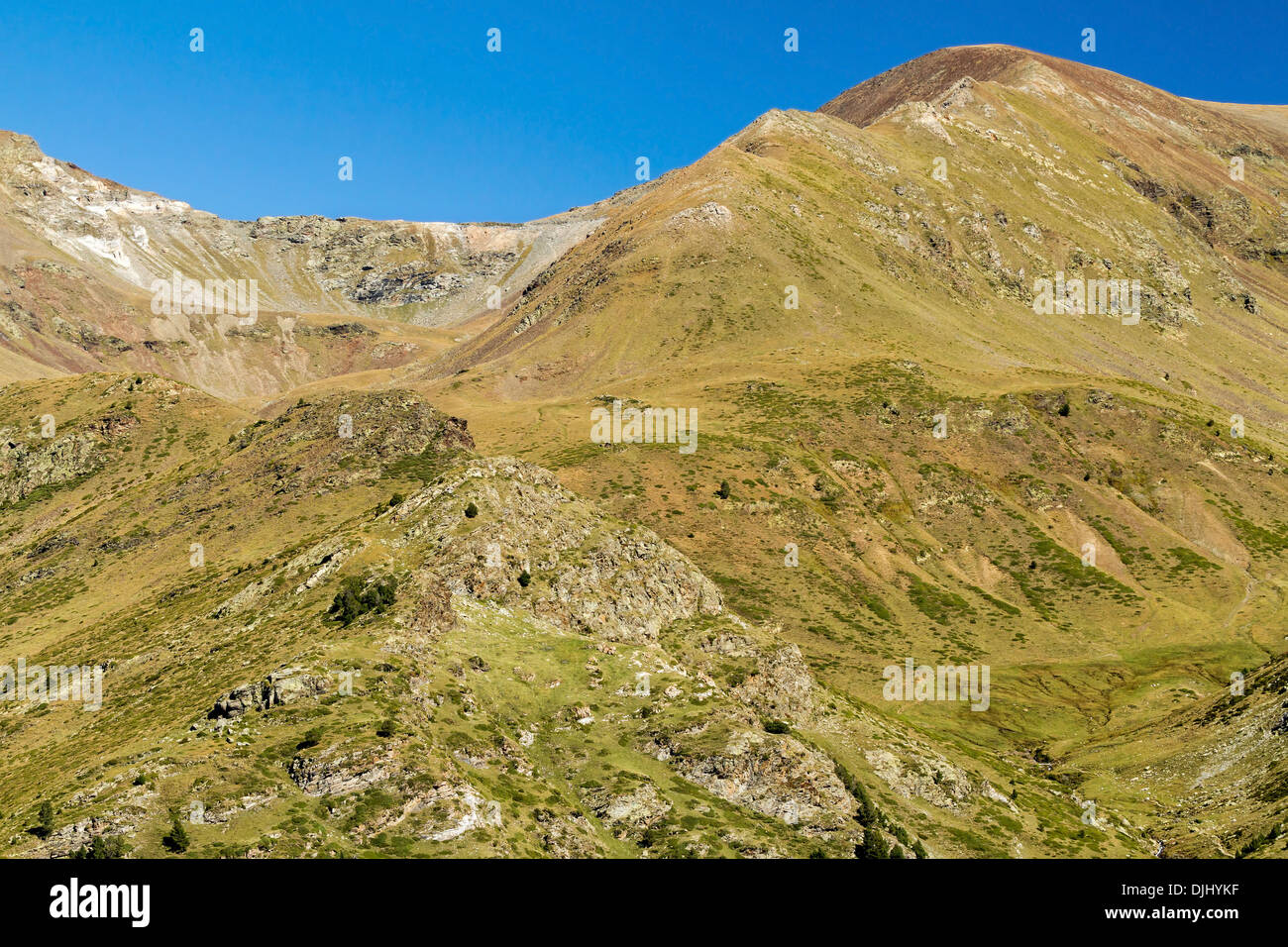 Beautiful mountain peaks in Spain (Pyreness Stock Photo - Alamy