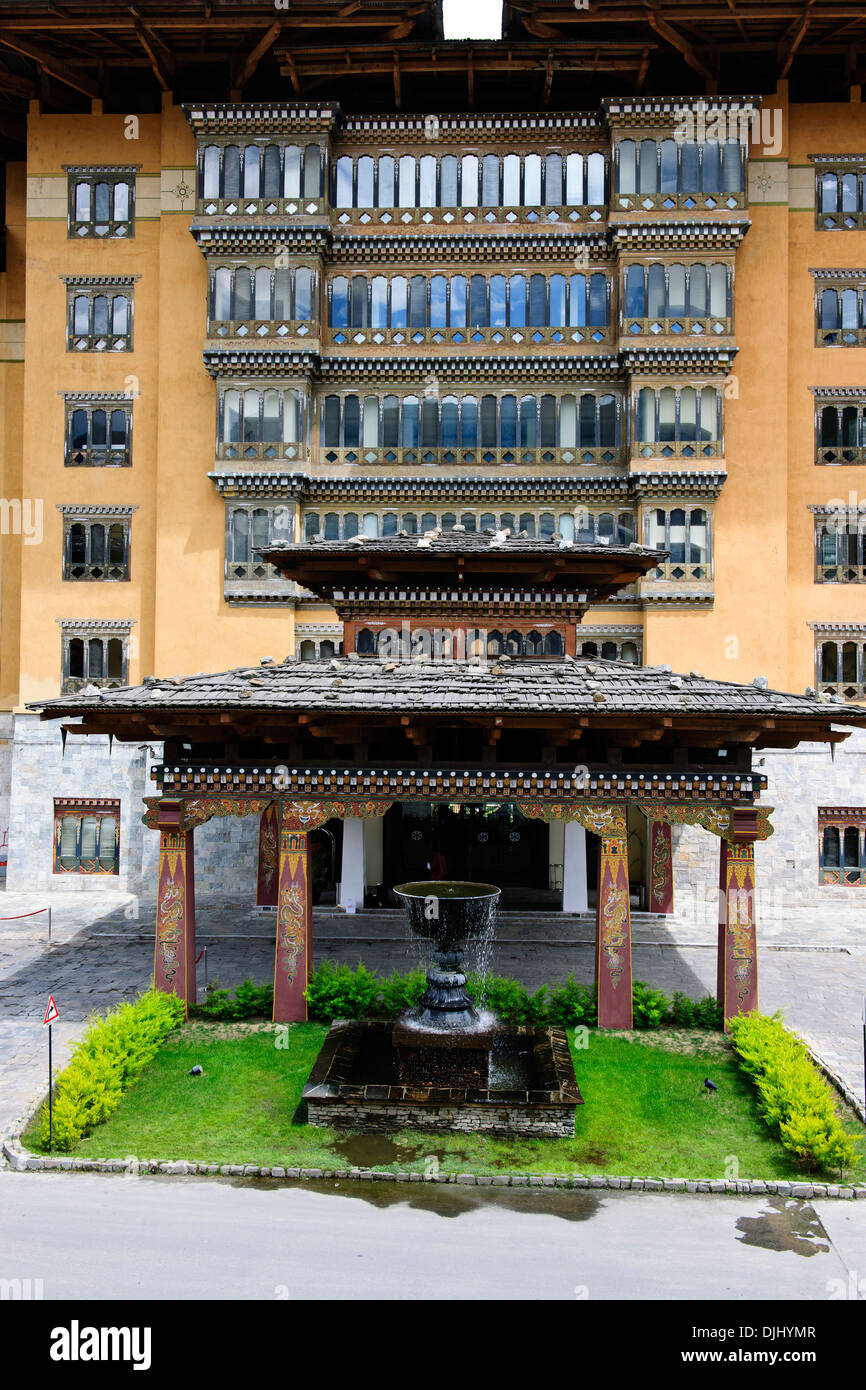 Taj Tashi five star hotel,Modern Spa Hotel,Dzong like architecture ...