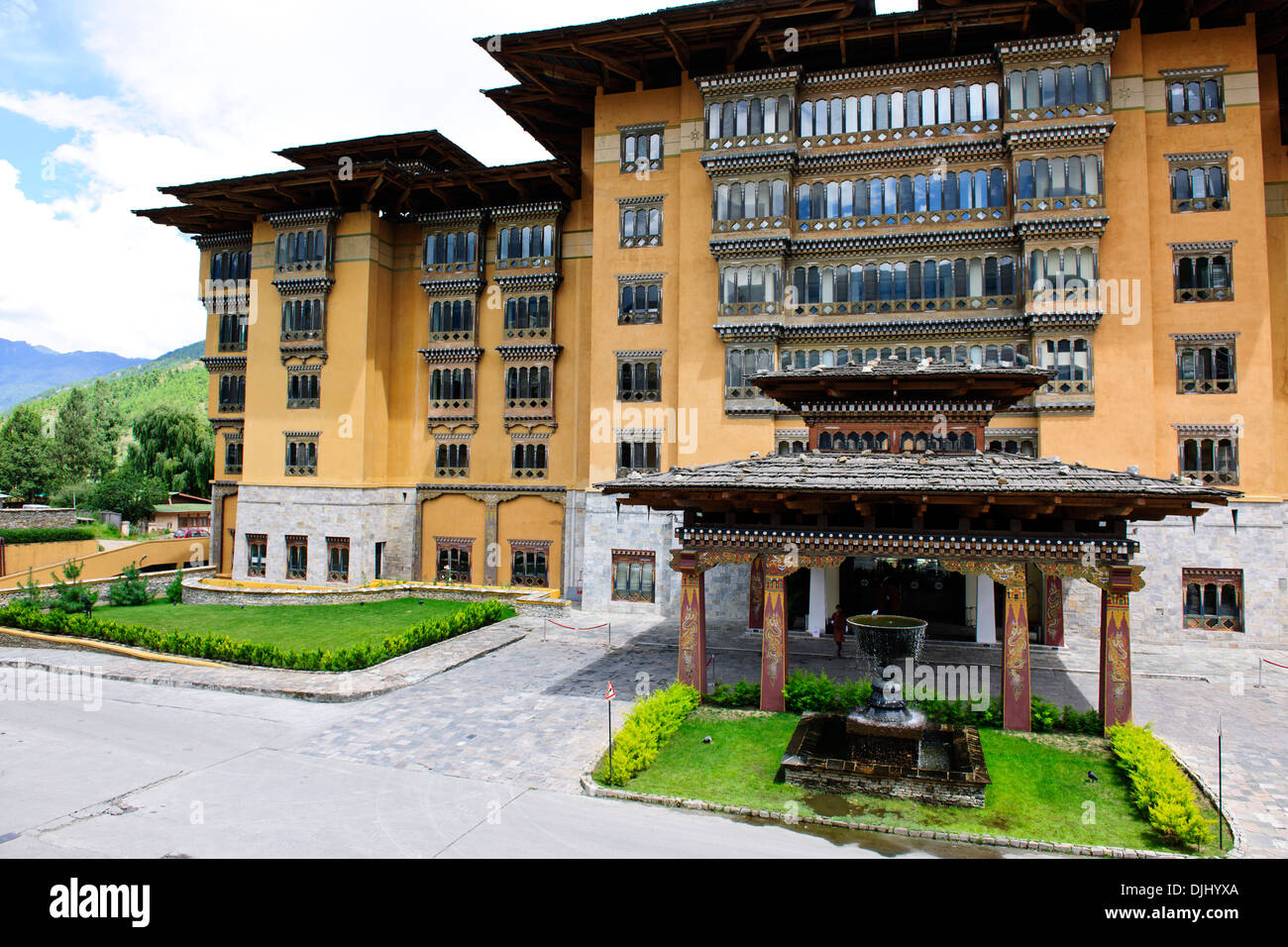 Taj Tashi five star hotel,Modern Spa Hotel,Dzong like architecture ...