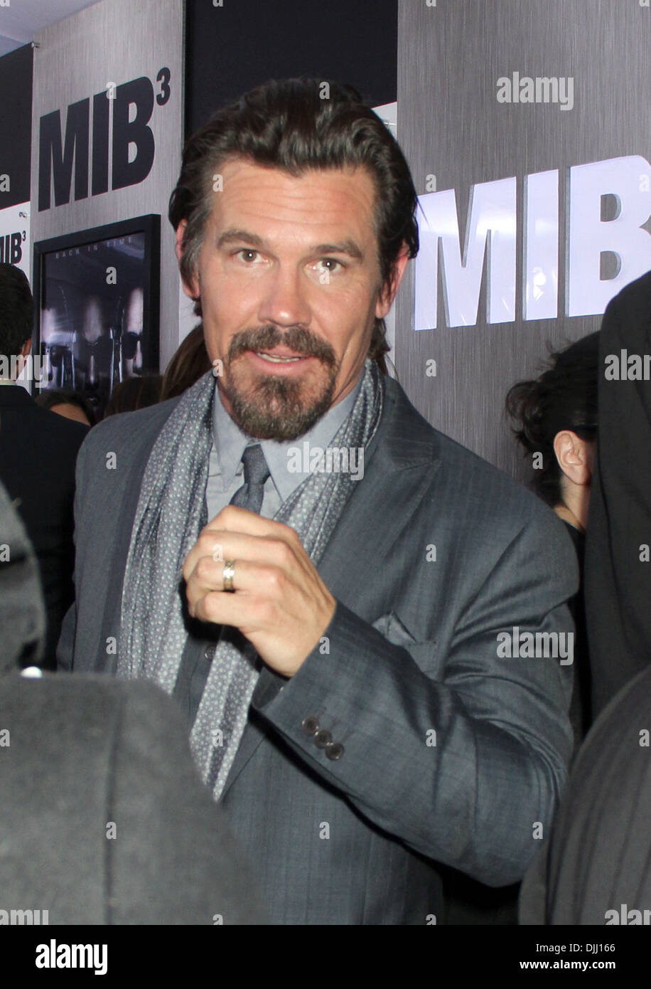 Josh Brolin 'Men in Black III' New York Premiere held at Ziegfeld ...