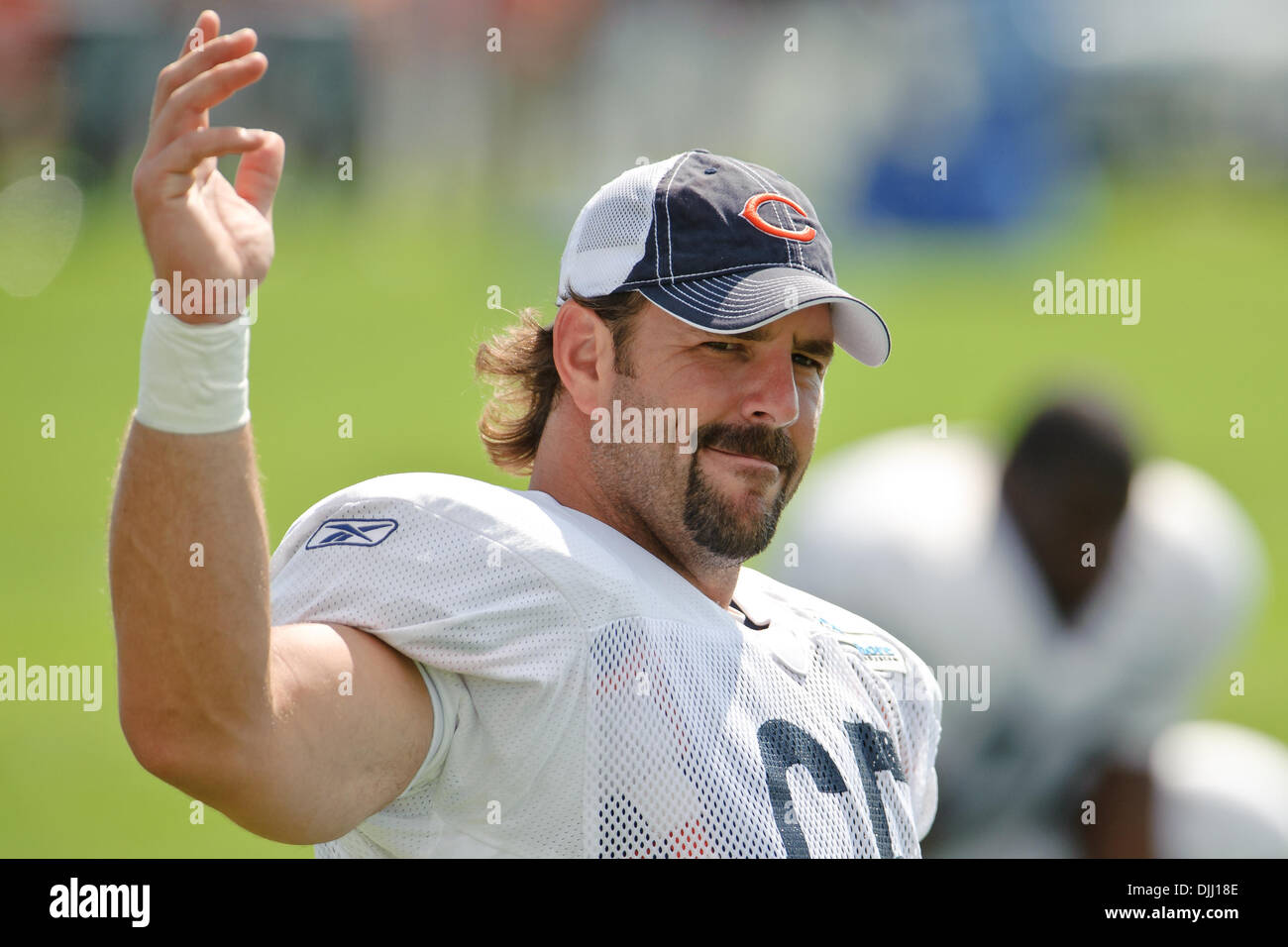 Chicago bears long snapper hi-res stock photography and images - Alamy