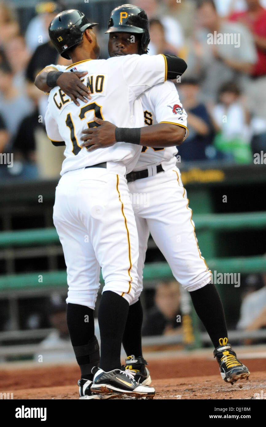 05 August, 2010: Pittsburgh Pirates SS RONNIE CEDENO (#13) gets ...