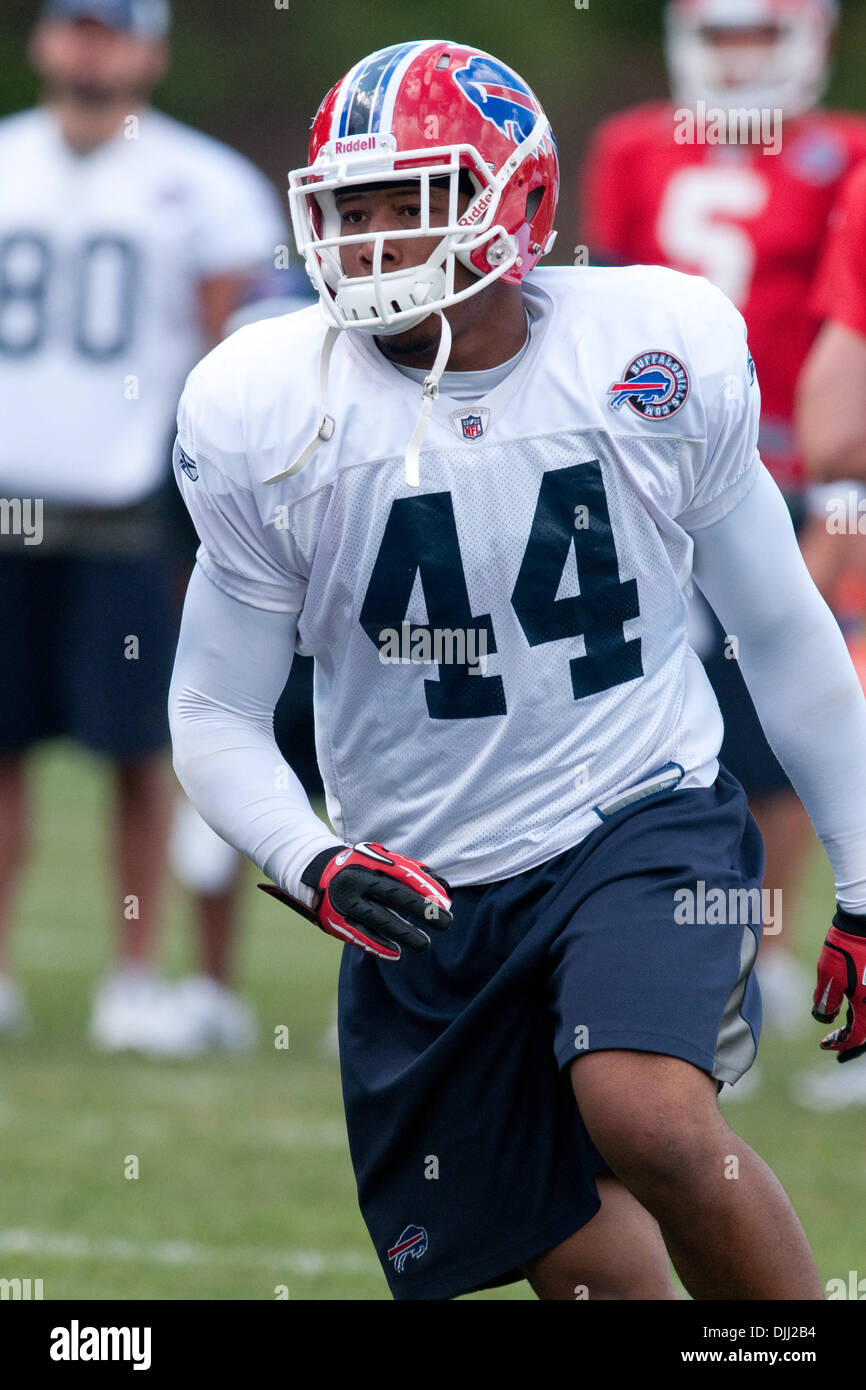 August 6, 2010: Buffalo Bills fullback RODNEY FERGUSON (#44) in action ...