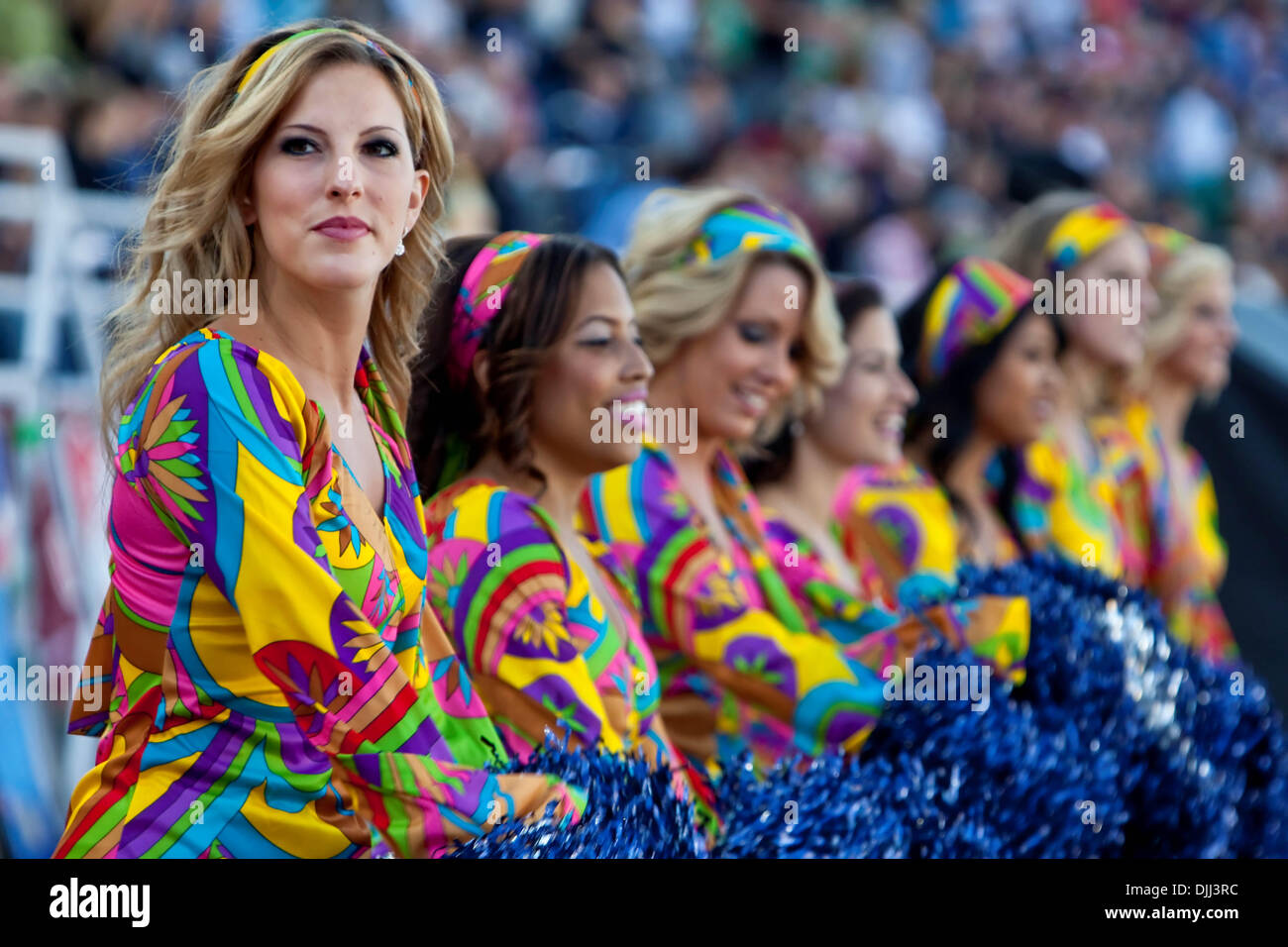 Cfl cheerleaders hi-res stock photography and images - Alamy