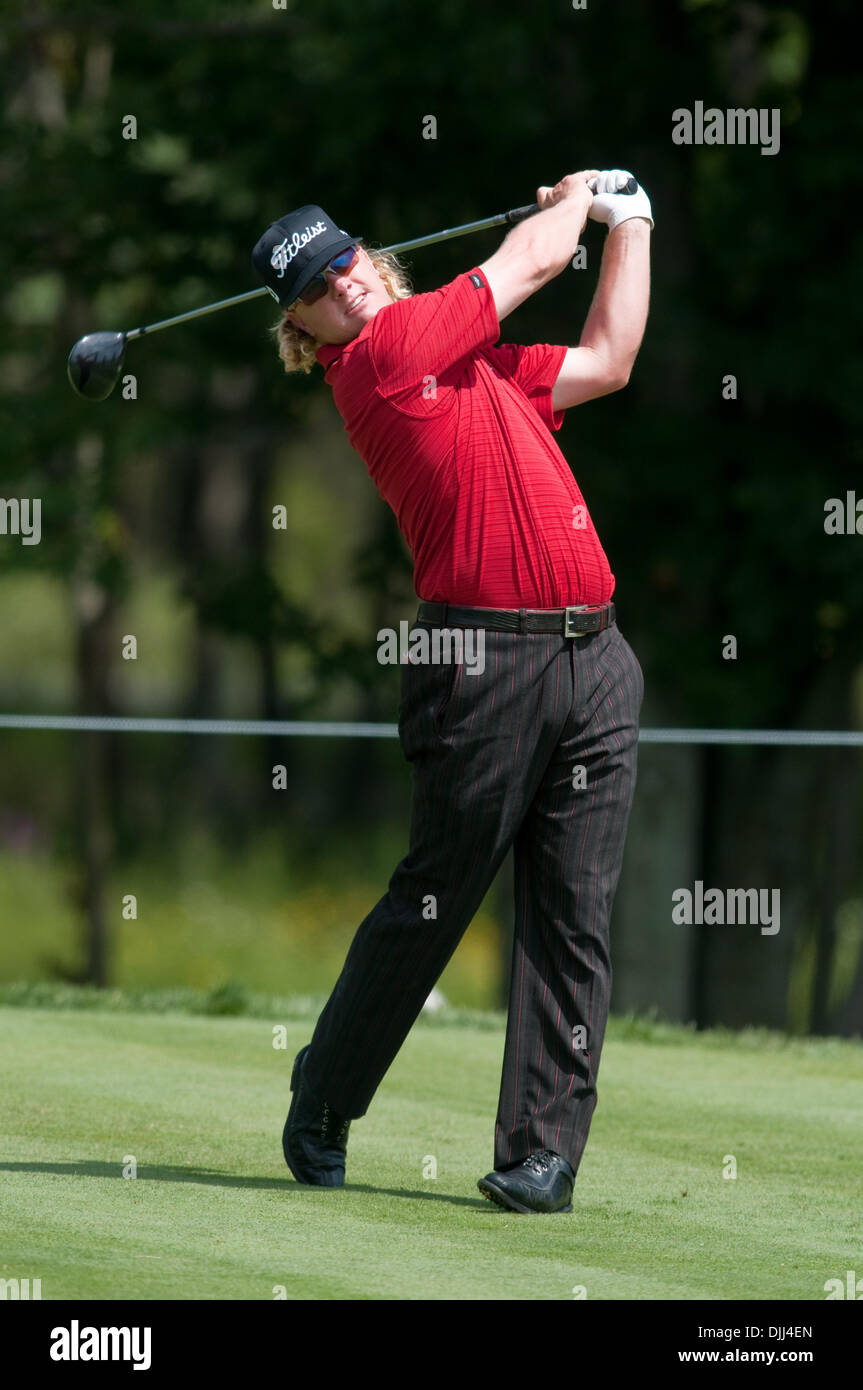 Charlie tee hi-res stock photography and images - Alamy