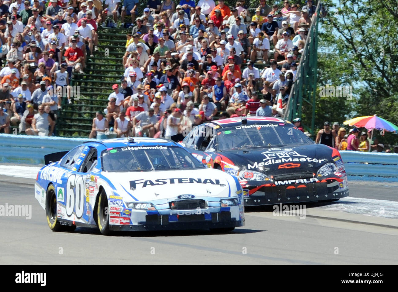 August 7, 2010: CARL EDWARDS (60) drives the Fastenal Ford under ALEX ...