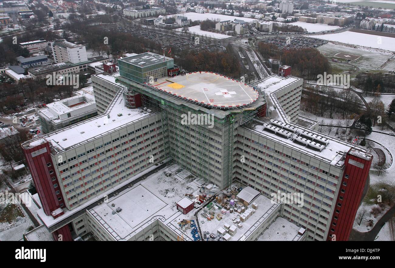 Hospital helipad germany hi-res stock photography and images - Alamy