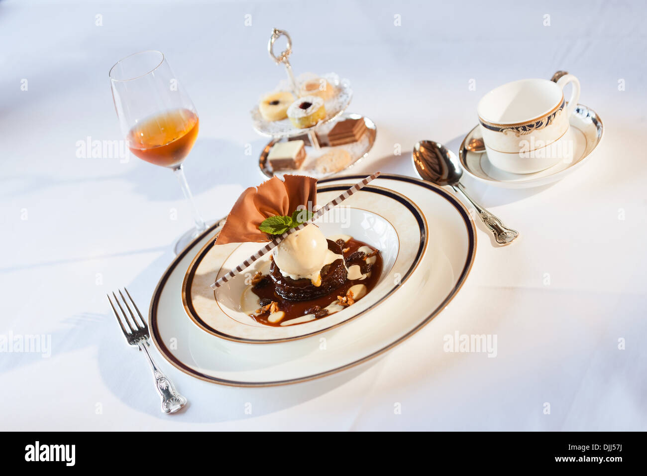 A tasty desert serving Stock Photo - Alamy