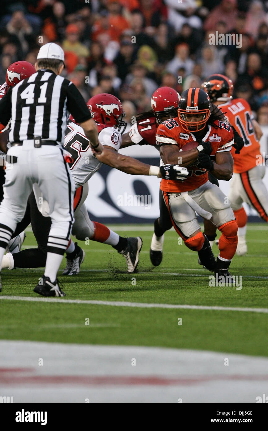 Football cfl field hi-res stock photography and images - Alamy