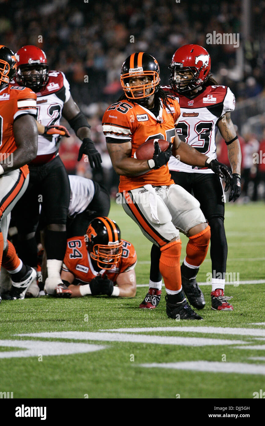 Football cfl field hi-res stock photography and images - Alamy